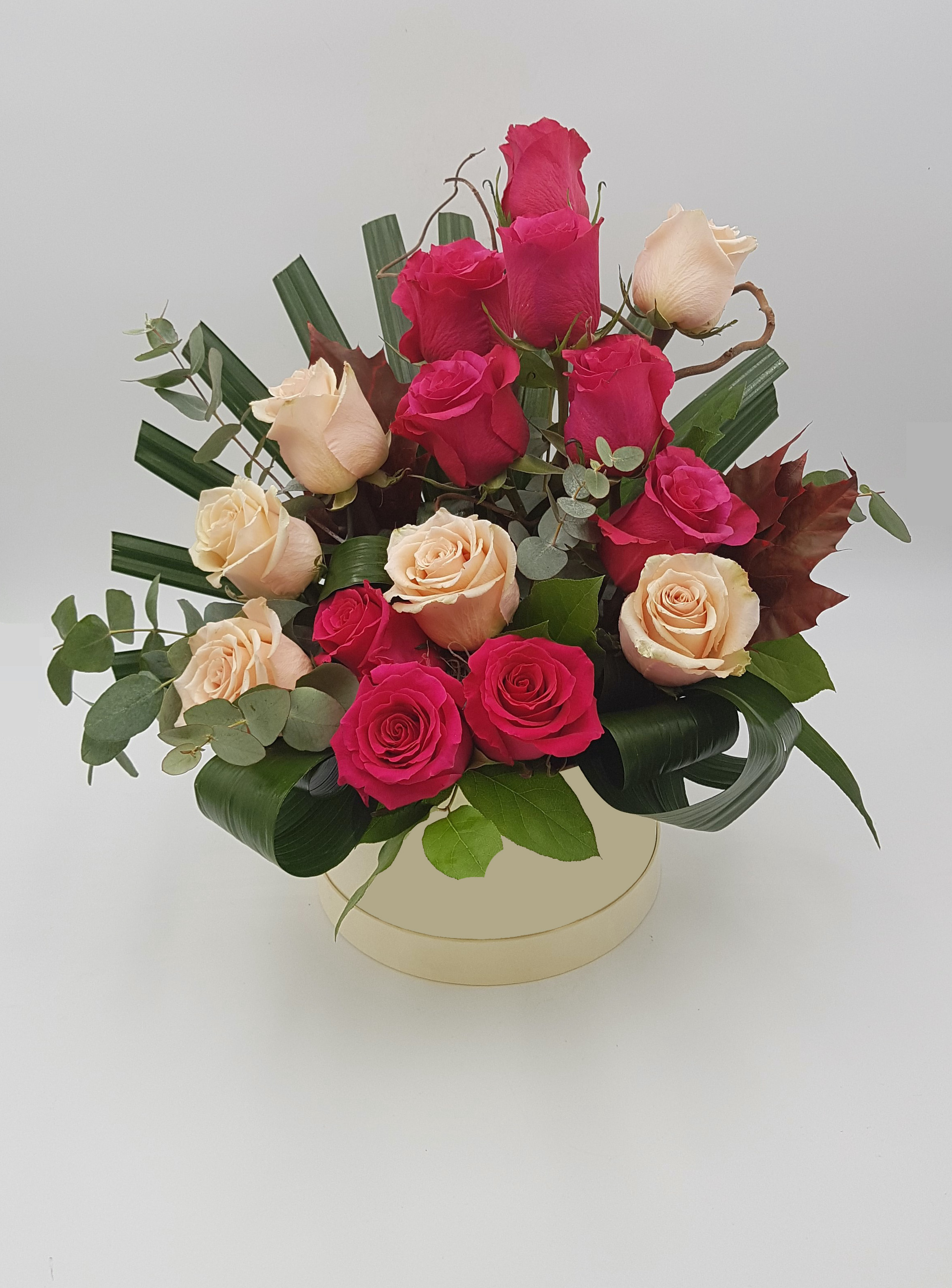 Cosuri cu flori realizate din flori proaspete